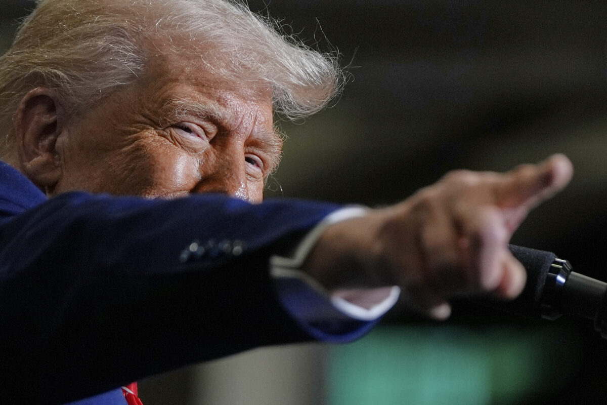 Trump will Zölle für die Einfuhr von Stahl in die USA von derzeit 25 Prozent auf 50 Prozent ...